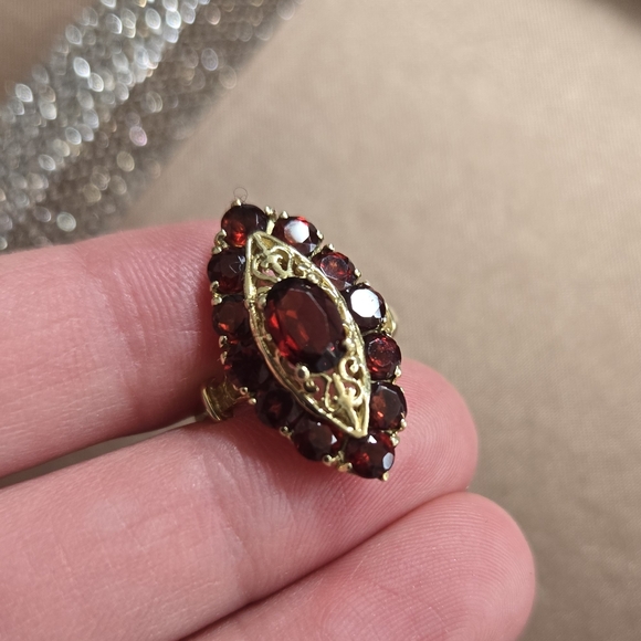 Jewelry | Vintage 14k Gold Garnet Ring | Poshmark